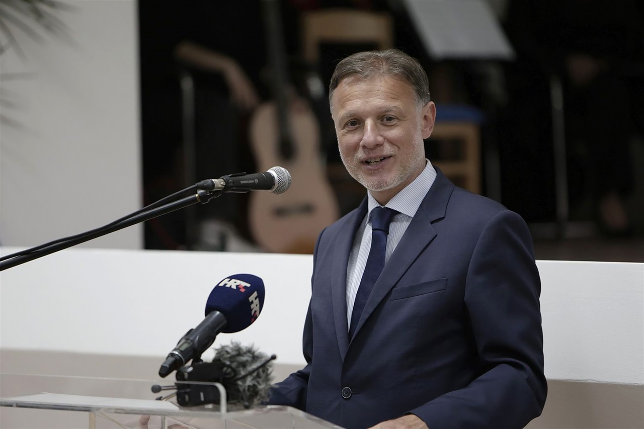 Predsjednik Hrvatskoga sabora Gordan Jandroković nazočio na svečanoj sjednici Općinskoga vijeća ...